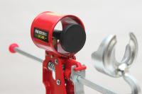 China New and Innovative Design Lightweight Metal Frame Compact Red Iron Silicone Caulking Gun for Glue for sale