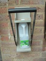 China 1.5L Plastic Water Bottle Crusher Multifunctional OEM Allowed for sale