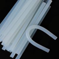 China 7mm And 11mm Bulk Hot Melt Glue Stick Industrial Strength For Toys for sale