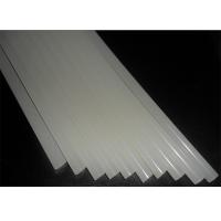 China 7mm And 11mm Bulk Hot Melt Glue Stick Industrial Strength For Toys for sale