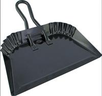 China Black Metal Dustpan 12