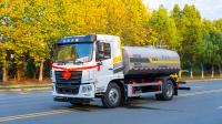 China Dongfeng Huashen KL5 10m3 Water Sprinkler Truck with Yuchai 121kW Engine for sale