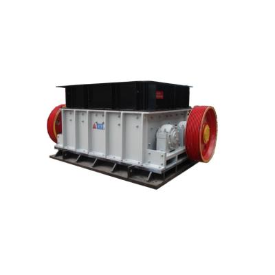 China 50-100 TPH High Output Roll Crusher Machine 55*2 KW High Safety High Reliability for sale