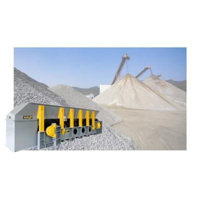China Small Throughput Apron Plate Feeder 400 Mm Feed Side Length Smallest Model for sale