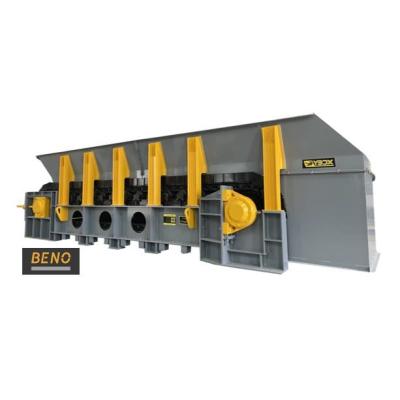 China Large Throughput Apron Feeder For Mining Feeding 18.5kw Medium And Large Crushing Line for sale