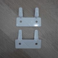 China Wall Mounted Mounting Hook White Electrostatic Powder Coating Anti Aging Fracture Resistant for sale