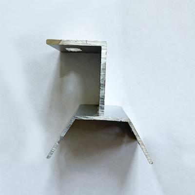 China AL6005-T5 Solar Panel Mounting Clamps for 2.6-5mm Thickness Panels with ISO9001 Certification for sale