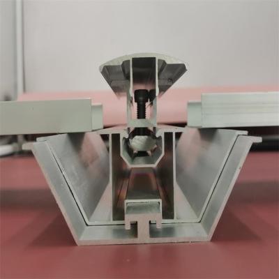 China High Tolerance Galvalume Metal Roof Gutters 0.2-0.5mm Thickness with ±10% Dimensional Accuracy for sale