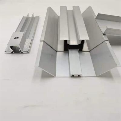 China 26 Gauge Sheet Metal Rain Gutters - 0.2mm to 0.5mm Thickness, K-Shaped & Custom Options for Commercial Buildings for sale