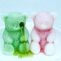 China Giant Jumbo Bear Wax Bottle Candy - Viral TikTok ASMR Crunchy Edible Wax with Bursting Fruit Liquid Filling for sale