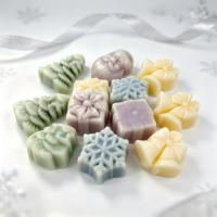 China Christmas Holiday Wax Bottle Candy Assorted Shapes Santa Tree Snowflake Liquid Filled Wax Candy Bulk Wholesal for sale