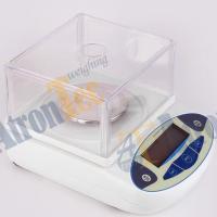 China 600g*0.001g Electronic Balance with Windshied,Wind-proof Precision Electronic Scale for sale