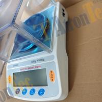 China 600g Capacity 0.01g Readability Electronic Balance with Integrated Windshield for Precision Weighing for sale