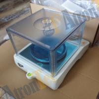 China 600g Capacity 0.01g Readability Electronic Balance with Integrated Windshield for Precision Weighing for sale