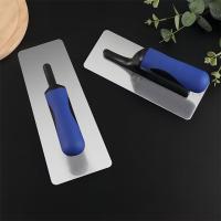 China Malaysia Concrete Trowel 0.7mm Blade Heat Resistant Plastic Handle for Smooth Finishing for sale