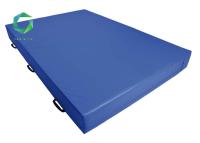 China Tender Foldable 18oz PVC Workout Mat Waterproof Synthetic Leather Tear Resistant for sale