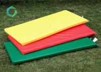 China 150N Adhesion PVC Gym Mat 610gsm Vinyl Waterproof Synthetic Leather Fabric 500d for sale