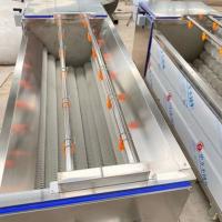 China Hot sale cassava peeling and washing machine potato brush washer automatic potato peeling machine for sale
