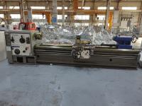 China SMTCL Conventional Lathe CW6180B High Rigidity 600mm Bed Width Heavy Duty Lathe Turning Machine 1500mm 3000mm Spindle bore 104mm for sale