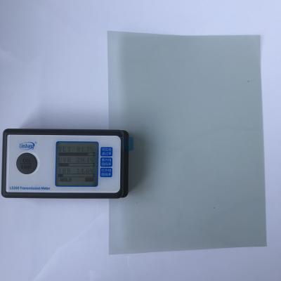 China Sustainable Carbon Film Tint with 3 Year Warranty 81.7% VLT and 14.0% IRR for UV Protection for sale