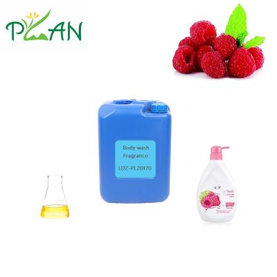 China Concentrated Red Berry Aromatherapy Oil Fruity Fragrance Essence Oil For Shampoo Making for sale