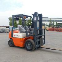 China Orange 2T Diesel Powered Forklift Japanese Engine 3 Stage 6m Mast for sale