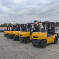 China ISUZU 2.5 Ton Diesel Forklift 2 Stage 3m Mast Diesel Counterbalance for sale