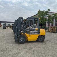 China ISUZU 2.5 Ton Diesel Forklift 2 Stage 3m Mast Diesel Counterbalance for sale