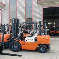 China Container Mast 3ton Forklift Red Diesel Powered Forklift Chinese Engine for sale