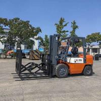 China 3000kgs Diesel Counterbalance Triplex Mast With Pull And Push Attachment for sale