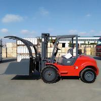 China FR30 Small Off Road Forklift 3000kg Two Wheel Drive Rough Terrain Forklift for sale