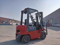 China 1500kg Small Gasoline Powered Forklift Japanese GK21 Nissan Fork Lifts for sale
