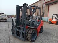 China Side Shifter CPCD30 3.0Ton Diesel Lift Truck Hydraulic Transmission Counterbalance for sale