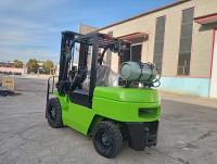 China 4 Ton LPG Powered Forklift Duplex 4m Warehouse Forklift 4000kgs Dual Fuel for sale