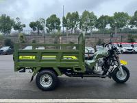 China Gasoline 175cc Air-Cooled Dual-Headlight Cargo Tricycle Three Wheeler Inner-Floating Small Booster Rear Axle With 800kg Load Capacity And Economic Fuel Consumption for sale