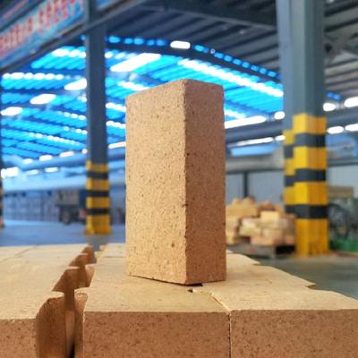 China Zhengzhou Fire Clay Bricks In Stock Refractory Bricks Factory Price High Quality for sale