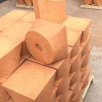 China Special Shaped Fire Clay Insulating Bricks Customizable Lightweight Fire Clay Brick for sale