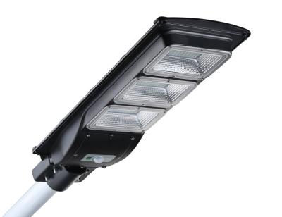 China Remote Control Ip65 Waterproof 20w 40w 60w All In One Solar LED Street Light for sale