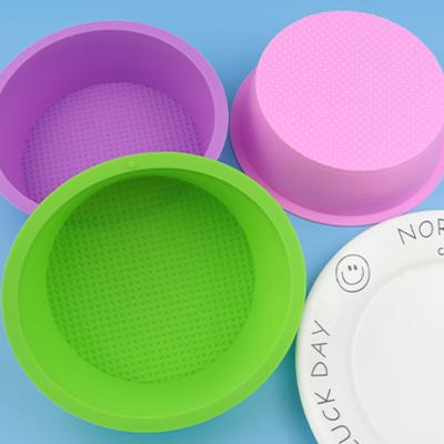 China 1 Piece Non-Toxic Eco-Friendly Round Silicone Cake Baking Mold for Healthy and Heat Resistant Baking for sale