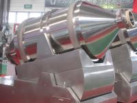 China Two Dimension Industrial Mixing Machine , Pharmaceutical Mixers Blenders for sale