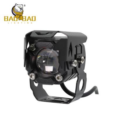 China Red White Yellow 24V Aluminum Casing Motorbike Super Bright Spotlight for sale