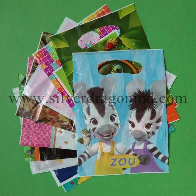 China Hot sale custom printed Plastic Carrier Bag with die cut handle for shopping use for sale