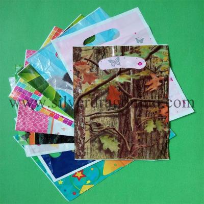 China High quality custom printed Plastic Carrier shopping Bag with die cut handle for sale