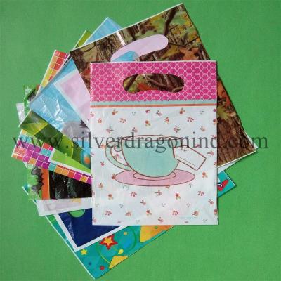 China High quality customized Plastic Carrier shopping Bag with die cut handle for sale