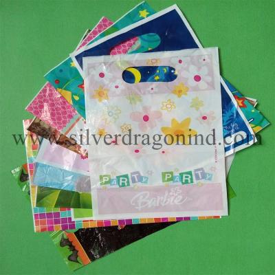 China Well-printed Plastic Carrier Bag for gift packing for sale