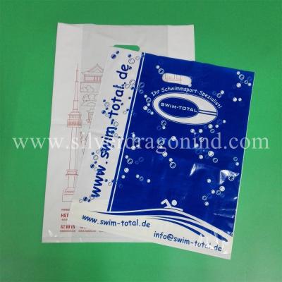 China Plastic PE Carrier Bag with reinforced handle for sale