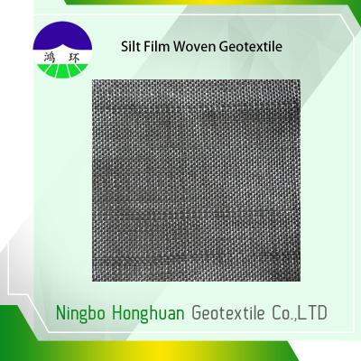 China Circle Loom Polypropylene Woven Geotextile Fabric 137g/m² with 26kN/m Tensile Strength for Soil Separation for sale
