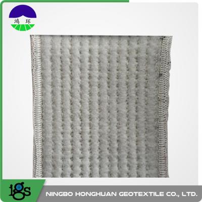 China Composite Geosynthetic Clay Liner GCL with 4000g/m² Mass Area and ≥600% Tensile Strength for Environmental Engineering for sale