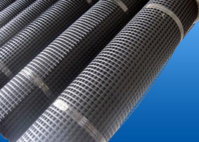China PP High Tensile Strength Glass Fiber Geogrid 25KN/M for Retaining Walls and Soil Reinforcement 1-6M Width for sale