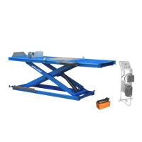 China Motorcycle Small Scissor Lift 700kg Portable Scissor Lift For Cars for sale